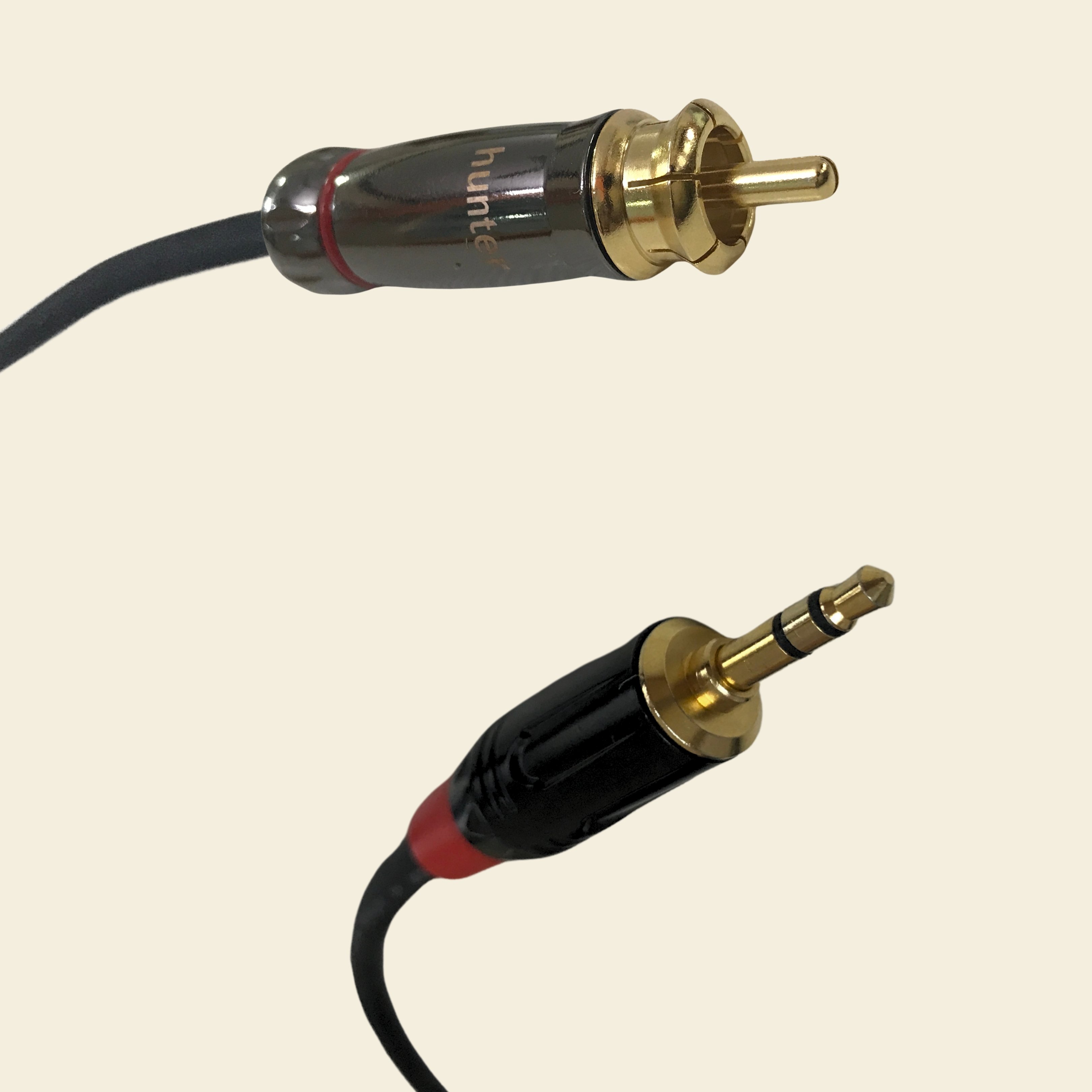 Hunter Pro AV Balanced Stereo 3.5mm to RCA Cable 1.5m | Hunter Bharat
